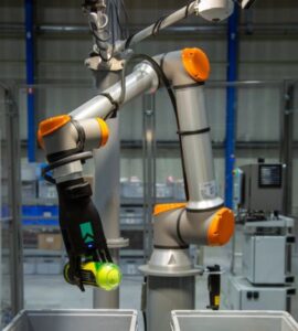 Staples, RightHand Robotics Enhance US Fulfillment with Advanced ...